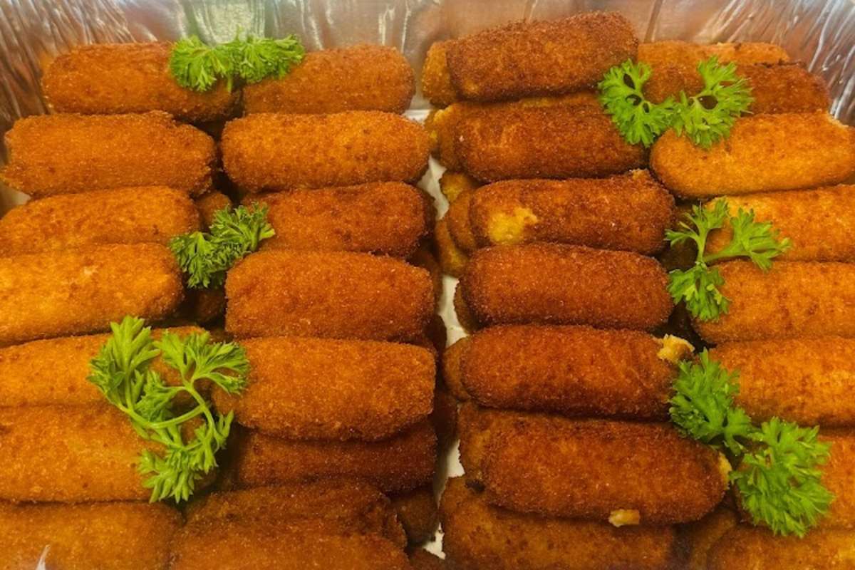 Rey Gallo Delivery Menu | Order Online | 9024 W Hillsborough Ave Town ...