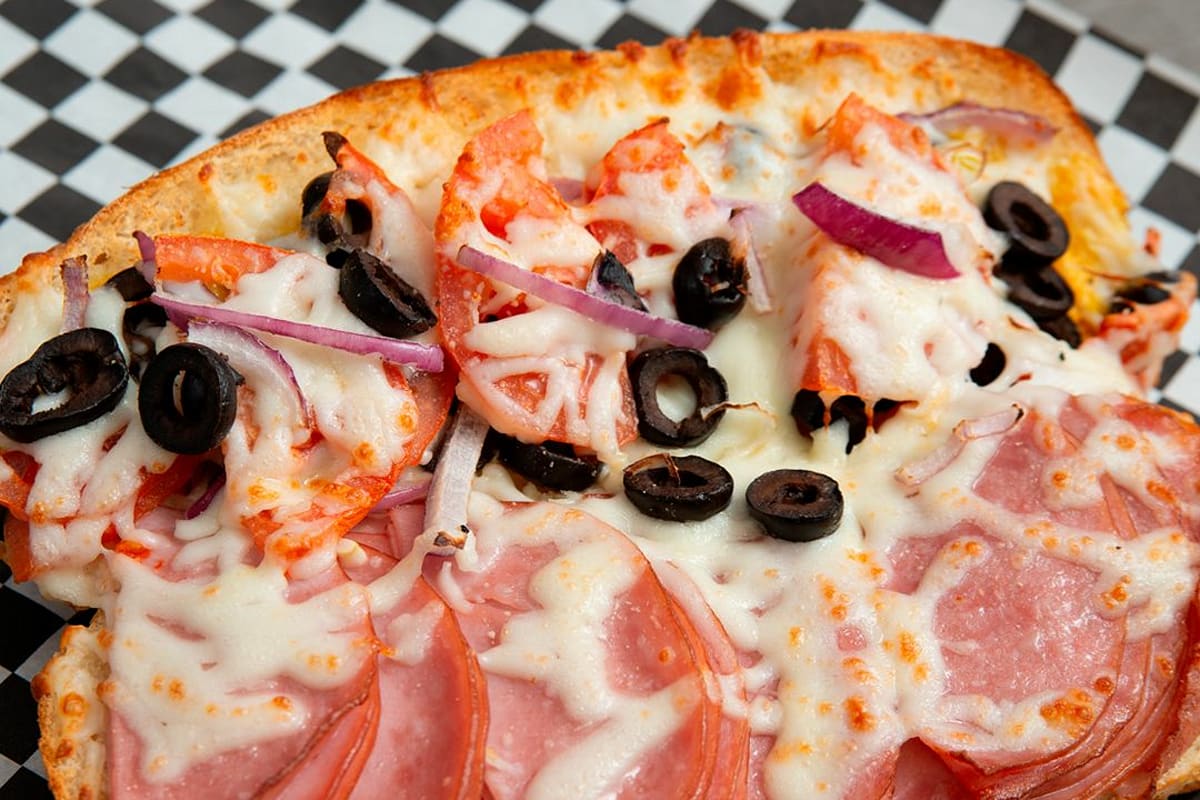 Pizza Pizazz Delivery Menu | Order Online | 5510 Orchard St W ...