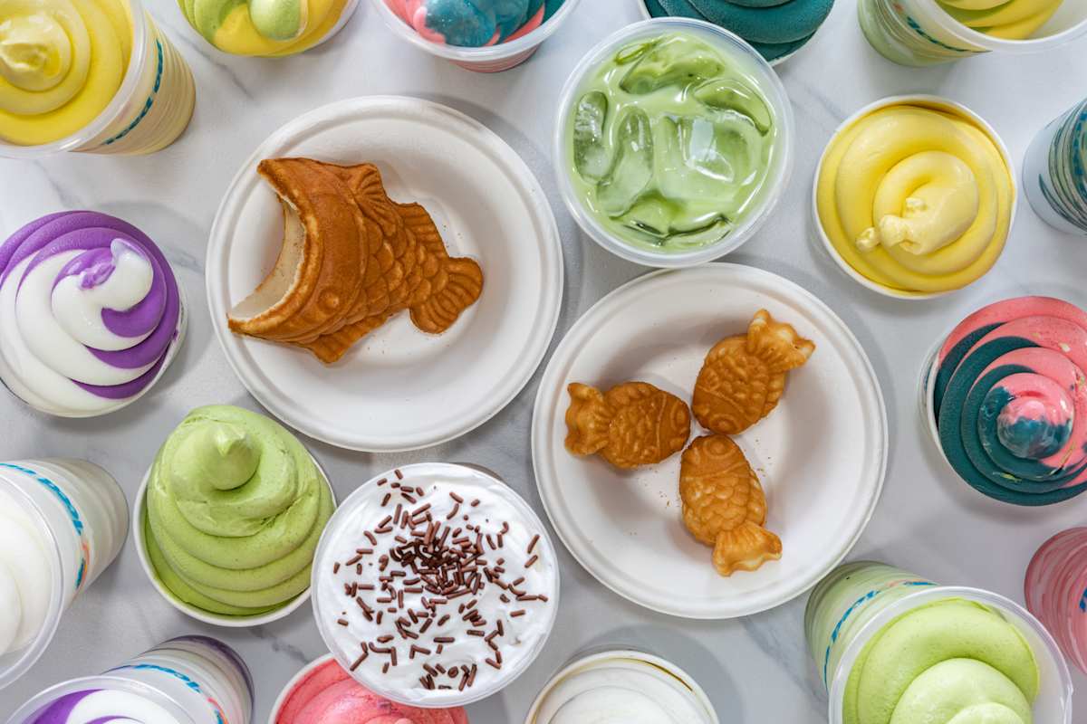 Iced Out Ice Cream - Peoria, AZ Restaurant | Menu + Delivery | Seamless