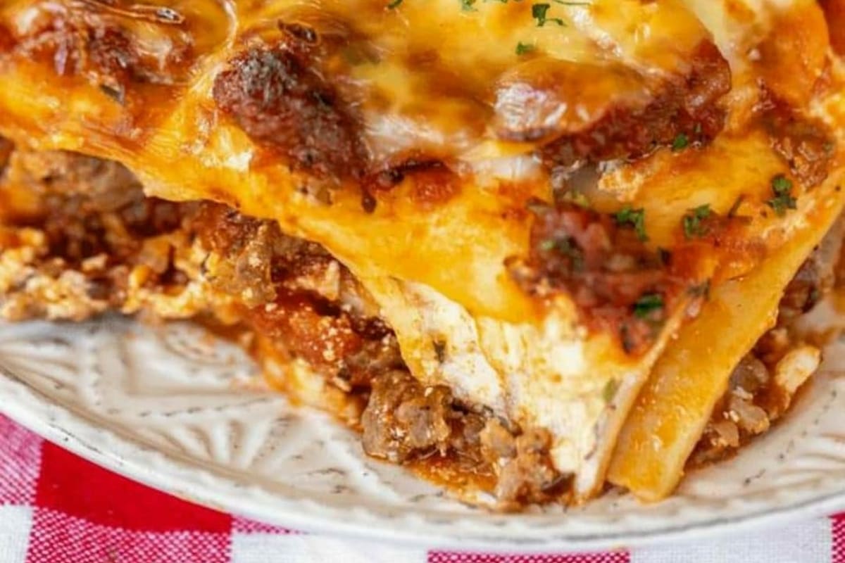 Dwalla's Simply Southern Restaurant and Catering Delivery Menu | Order ...