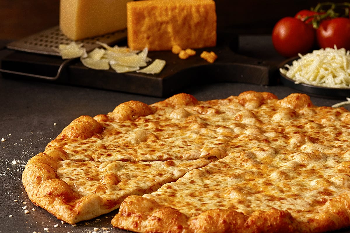 Round Table Pizza Delivery Menu | Order Online | 2200 4th St San Rafael ...