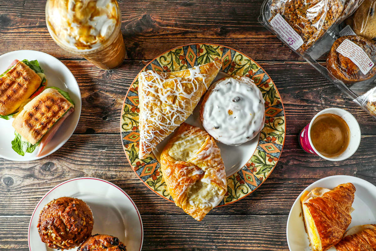 Gizzi's Coffee Delivery Menu | Order Online | 2275 S Federal Hwy Ste ...