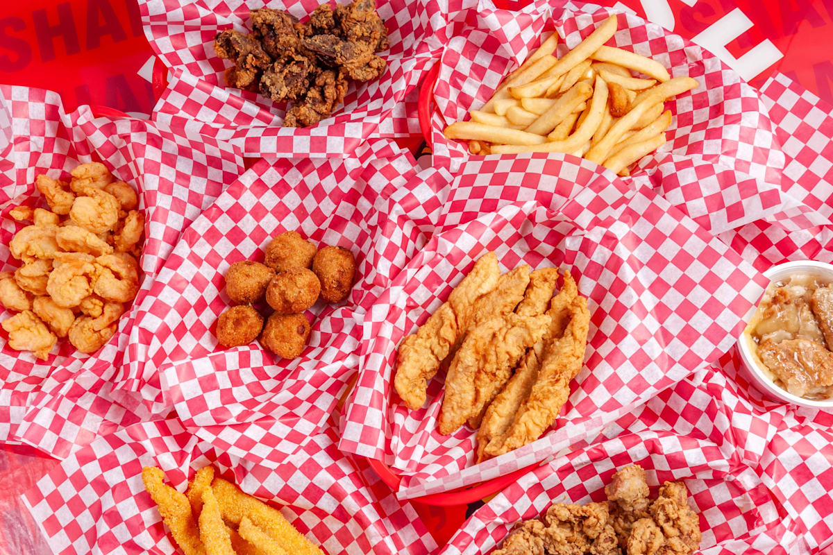 Da Chicken Shak & More Delivery Menu | Order Online | 1112 W 31st St S ...