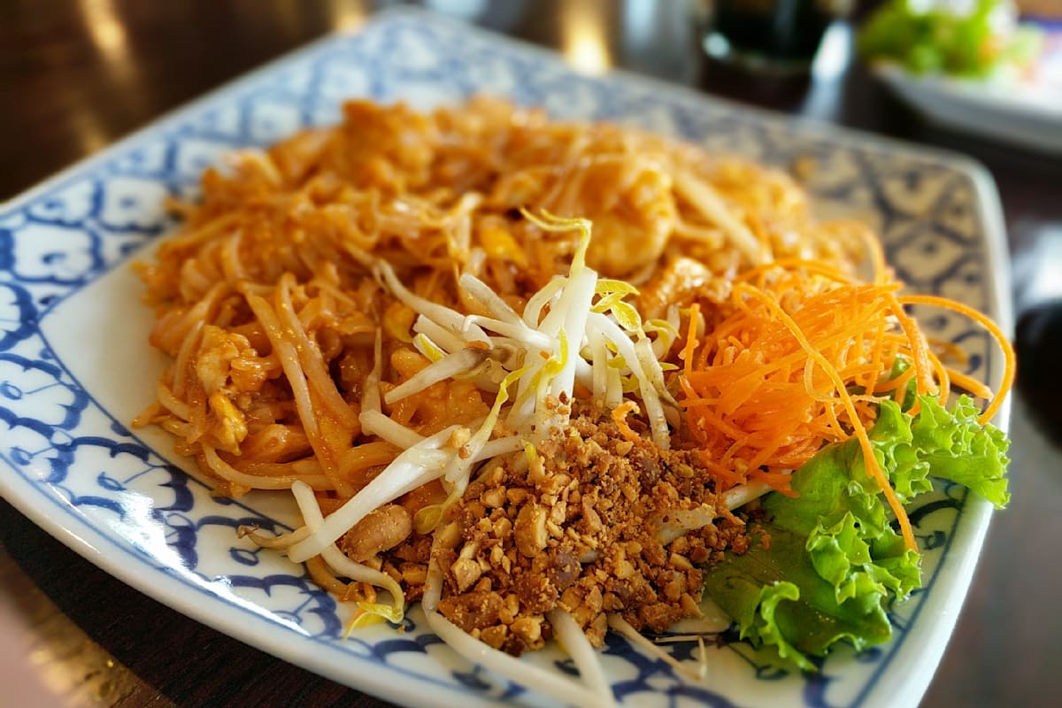 Taste of Thai Delivery Menu | Order Online | 1105 E Grand River Ave ...