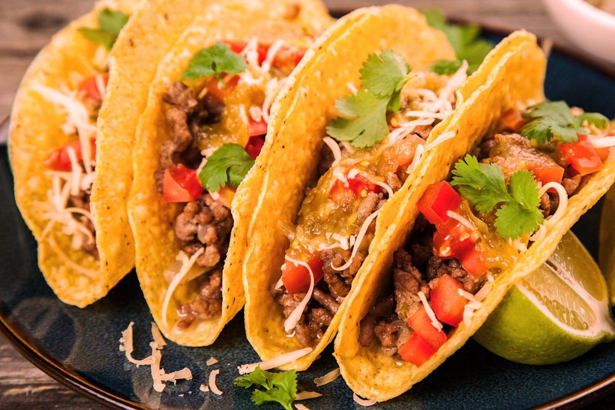 Alberto's Mexican Food - Riverside, CA Restaurant | Menu + Delivery ...