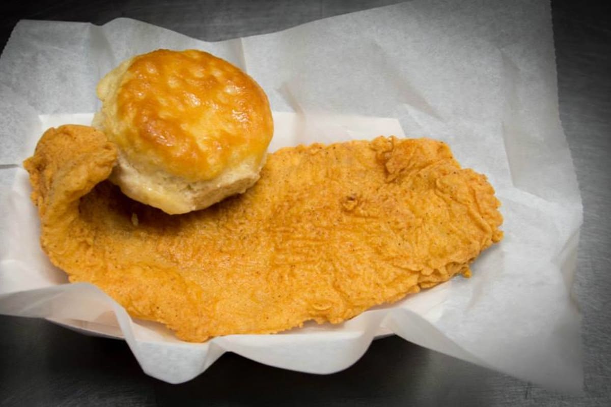 Sunny's Chicken Delivery Menu | Order Online | 1030 US Highway 31 S ...