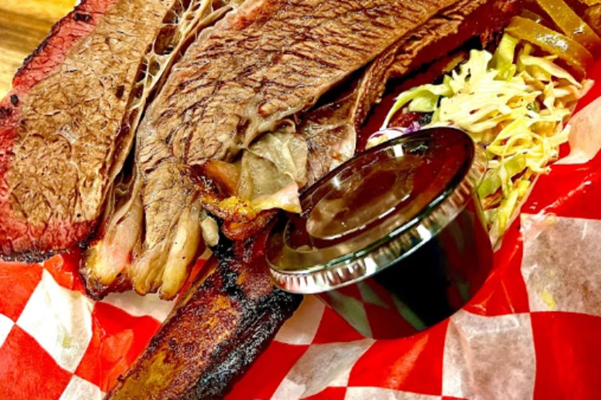 Single Tree BBQ Delivery Menu | Order Online | 2805 Old Fort Parkway ...