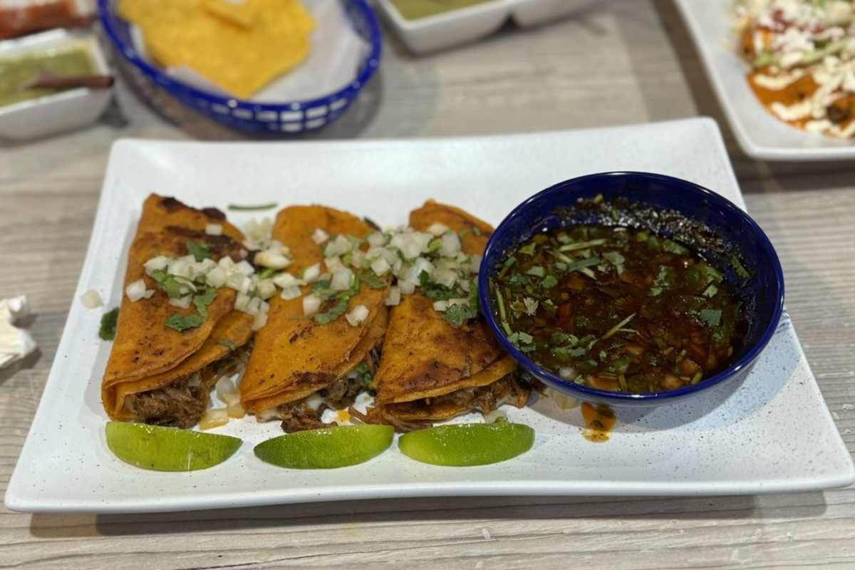 Casa Marin Cocina Mexicana Delivery Menu | Order Online | 1861 N Pine ...