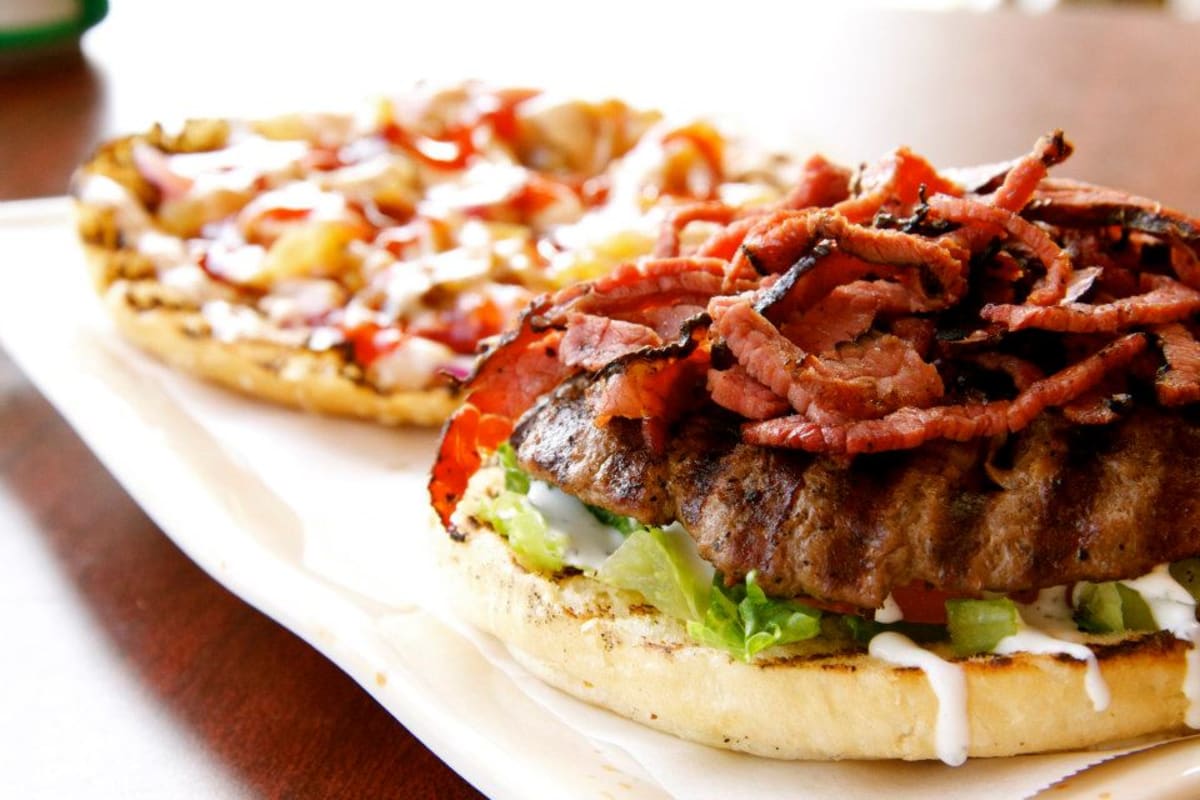 LA Burger Bar Delivery Menu | Order Online | 8581 W Pico Blvd Los ...