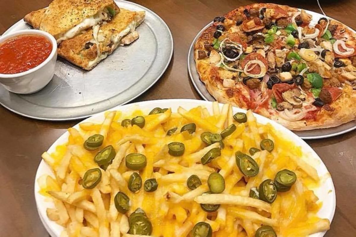 Potomac Pizza Delivery Menu | Order Online | 19 Wisconsin Cir Chevy ...