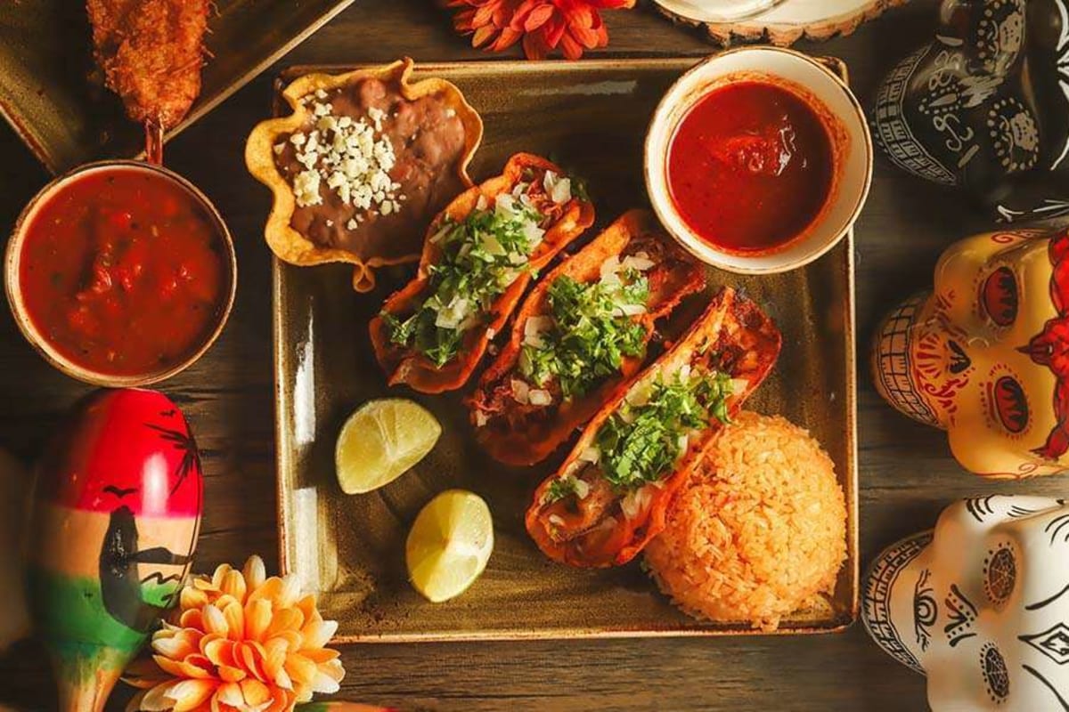 Azteca D'oro Brandon Mall - Brandon, FL Restaurant | Menu + Delivery ...