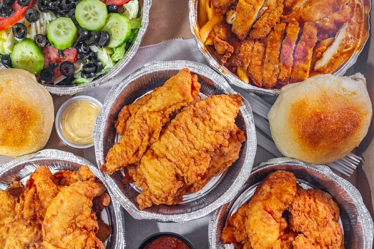 Summit Pizza Cafe - Union City, NJ Restaurant | Menu + Delivery | Seamless