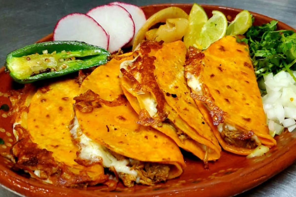 La Terraza Food Truck Delivery Menu | Order Online | 16530 Hwy 99 ...