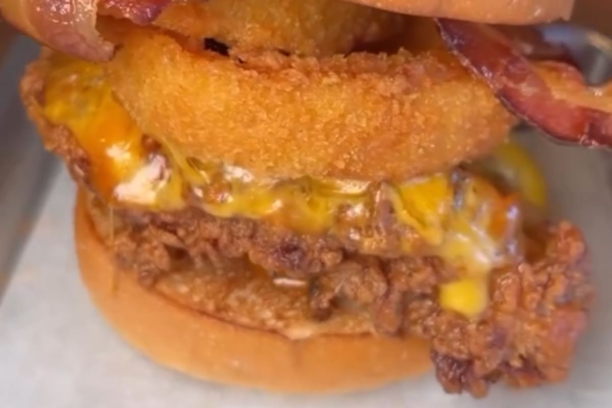 Elsie Lane - Lynbrook Delivery Menu | Order Online | 33 Atlantic Ave ...