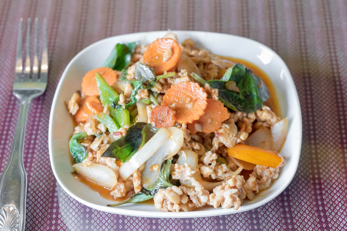 Kaow Thai Delivery Menu | Order Online | 3829 SW Hall Blvd Beaverton ...