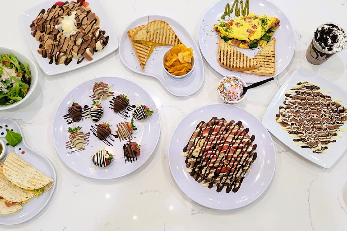 Sleek Creperie | Cafe Delivery Menu | Order Online | 5868 Westheimer Rd ...