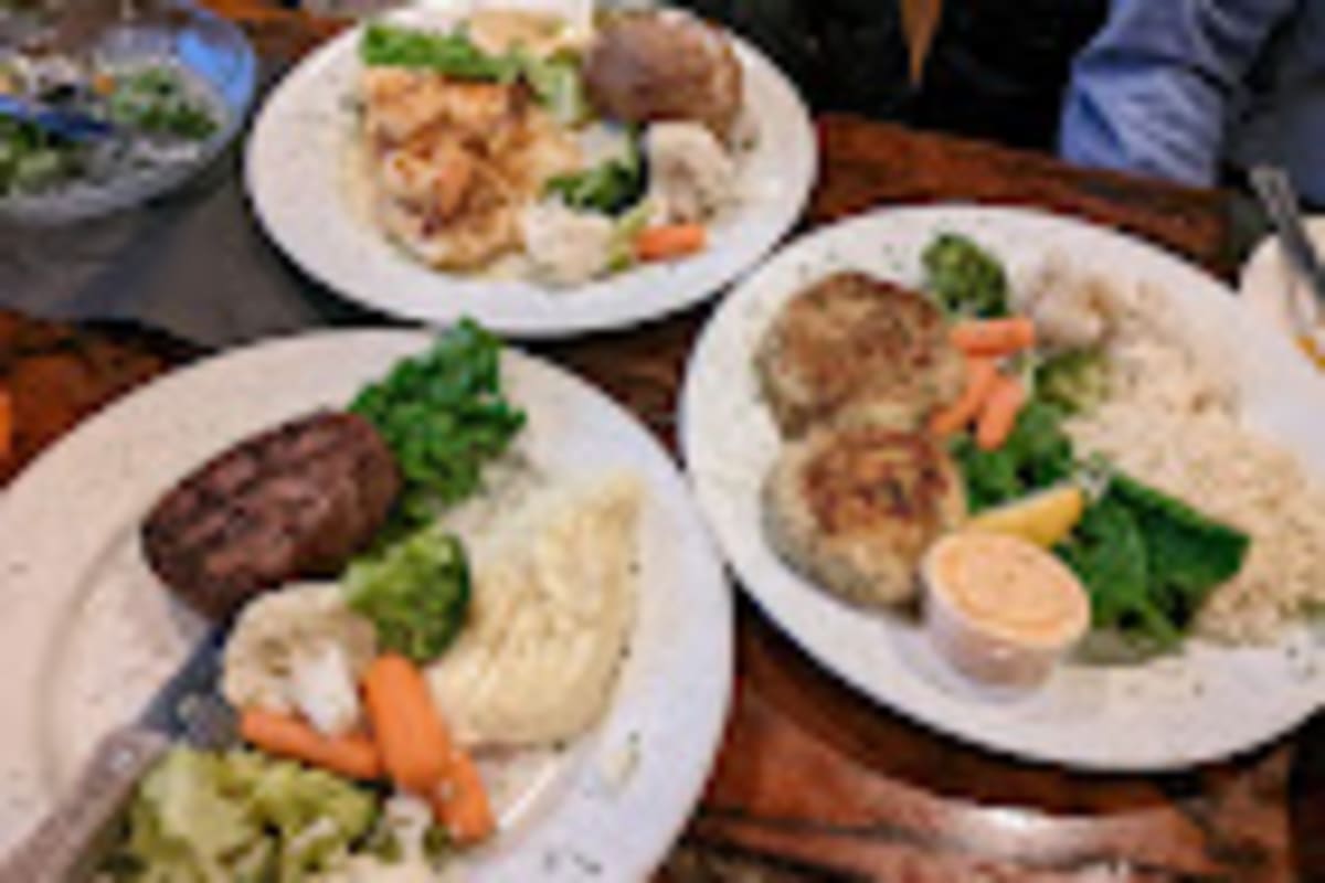 Whitpain Tavern Delivery Menu | Order Online | 1529 Dekalb Pike Blue ...