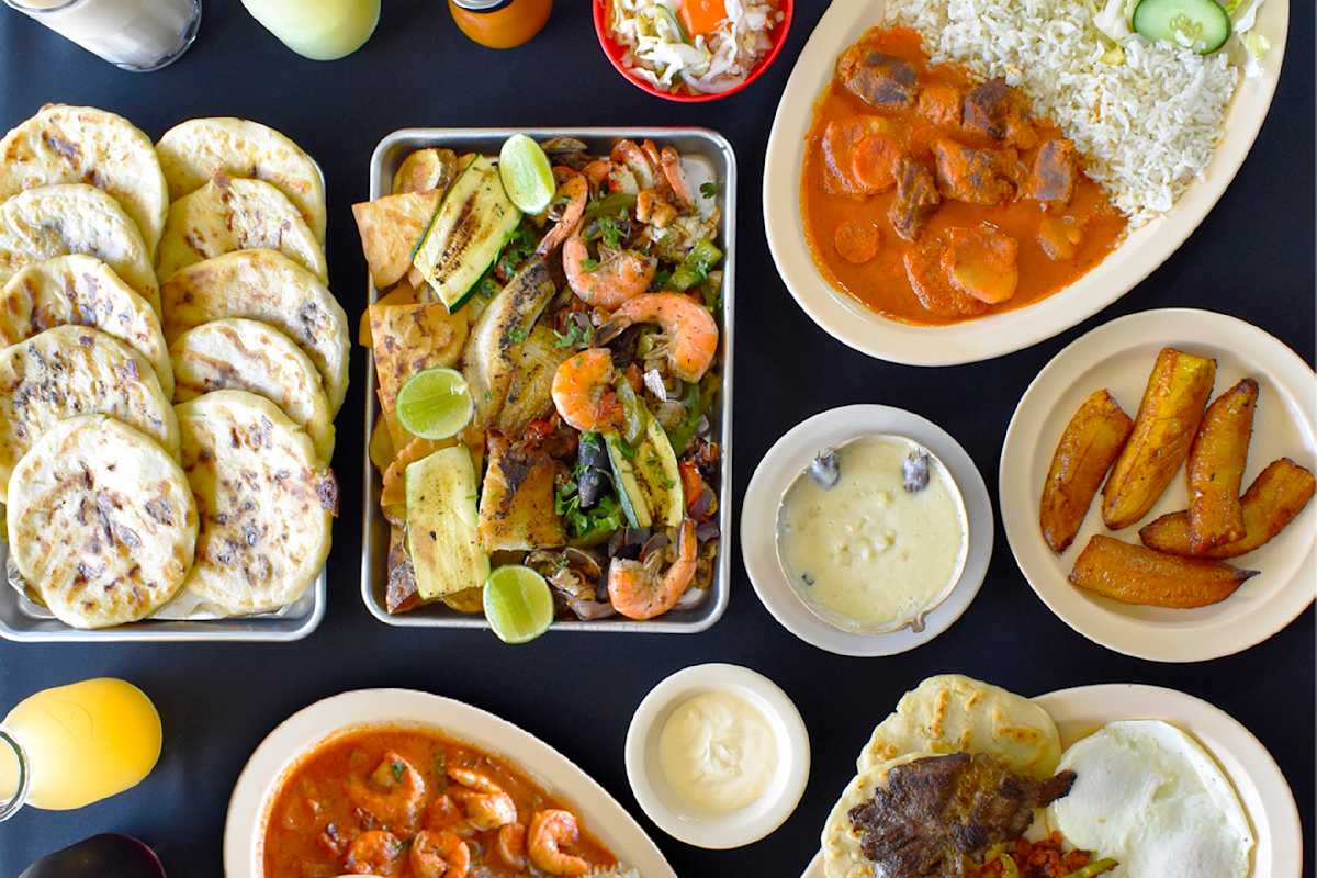 Antojitos y Pupuseria Toñita Delivery Menu | Order Online | 11851 ...