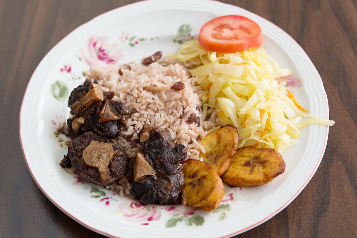 Sonia’s Kitchen Delivery Menu | Order Online | 1077 Reservoir Ave ...