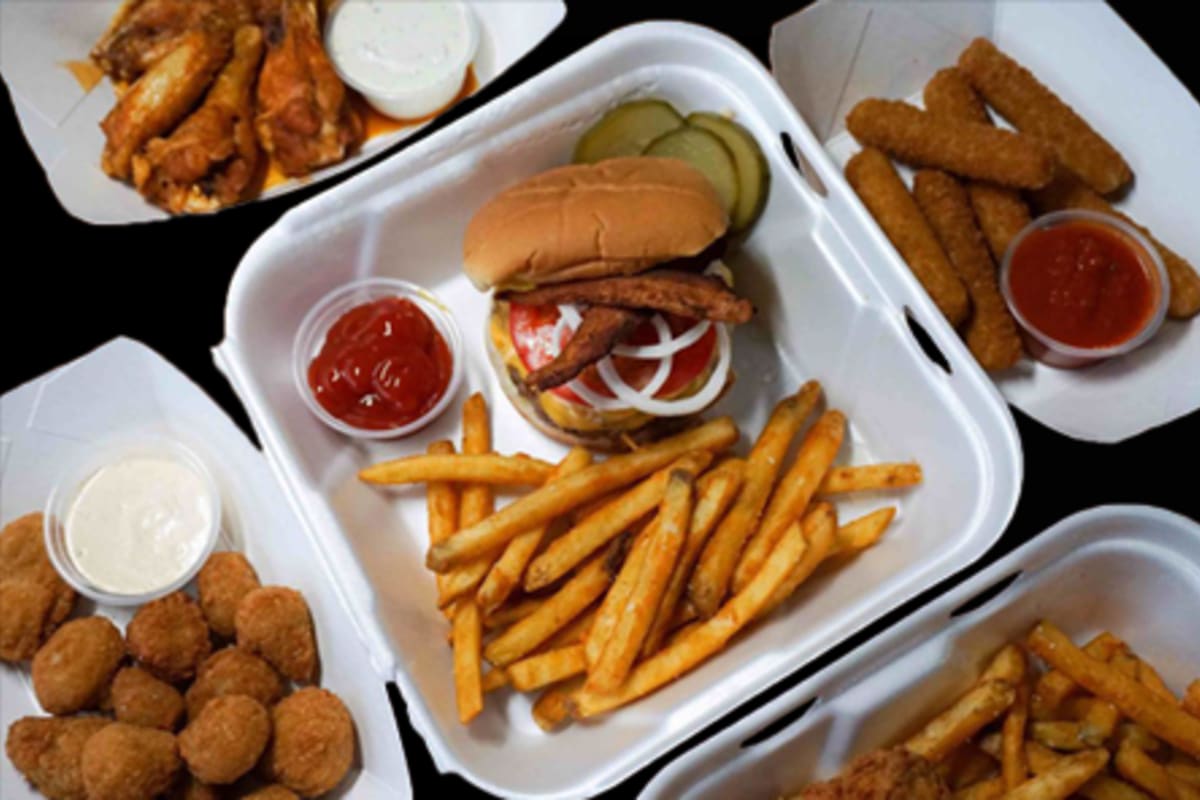 926 Bar & Grill Delivery Menu | Order Online | 926 W Tharpe St ...