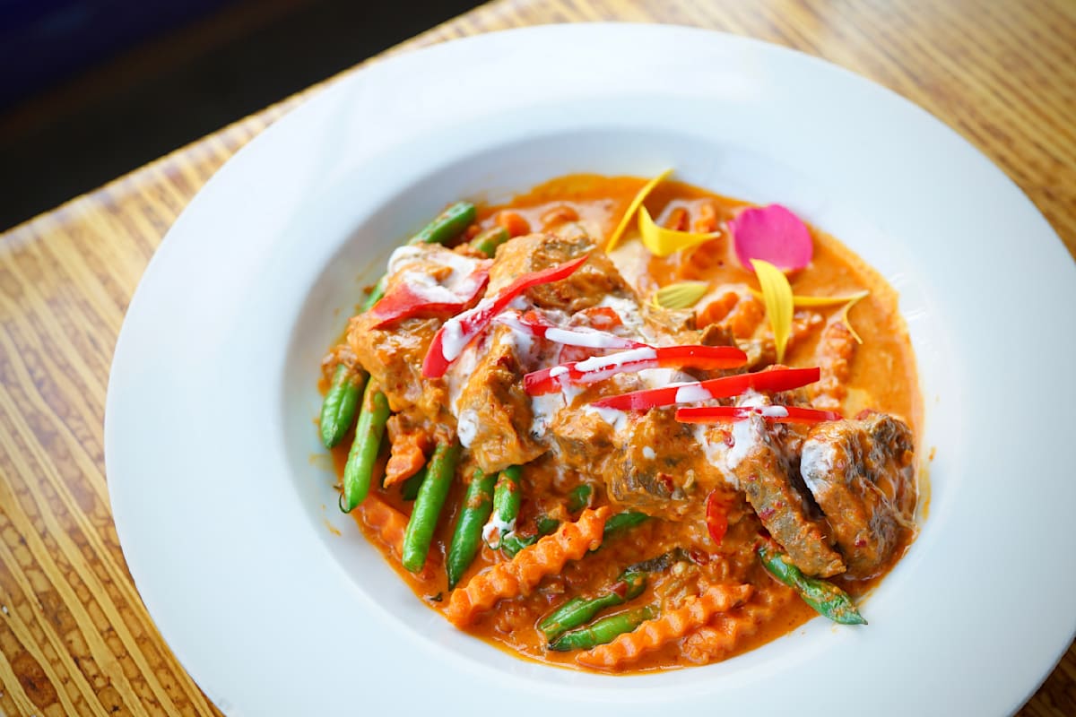 KIIN EXTRAORDINARY THAI (AT SKY DECK) Delivery Menu | Order Online ...