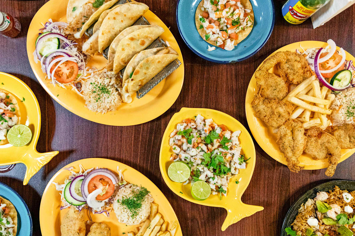 Mariscos El 7 Mares Shary Delivery Menu | Order Online | 2500 E ...