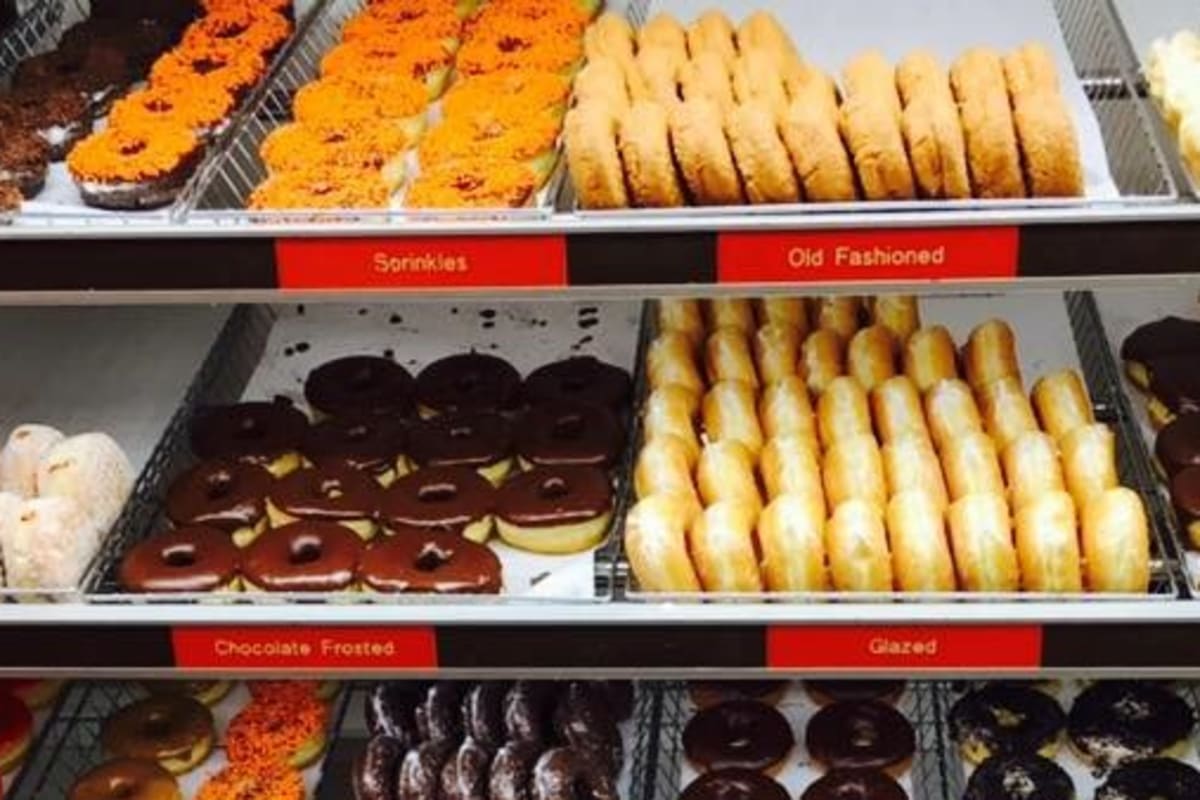 Dippin Donuts - Worcester, MA Restaurant | Menu + Delivery | Seamless