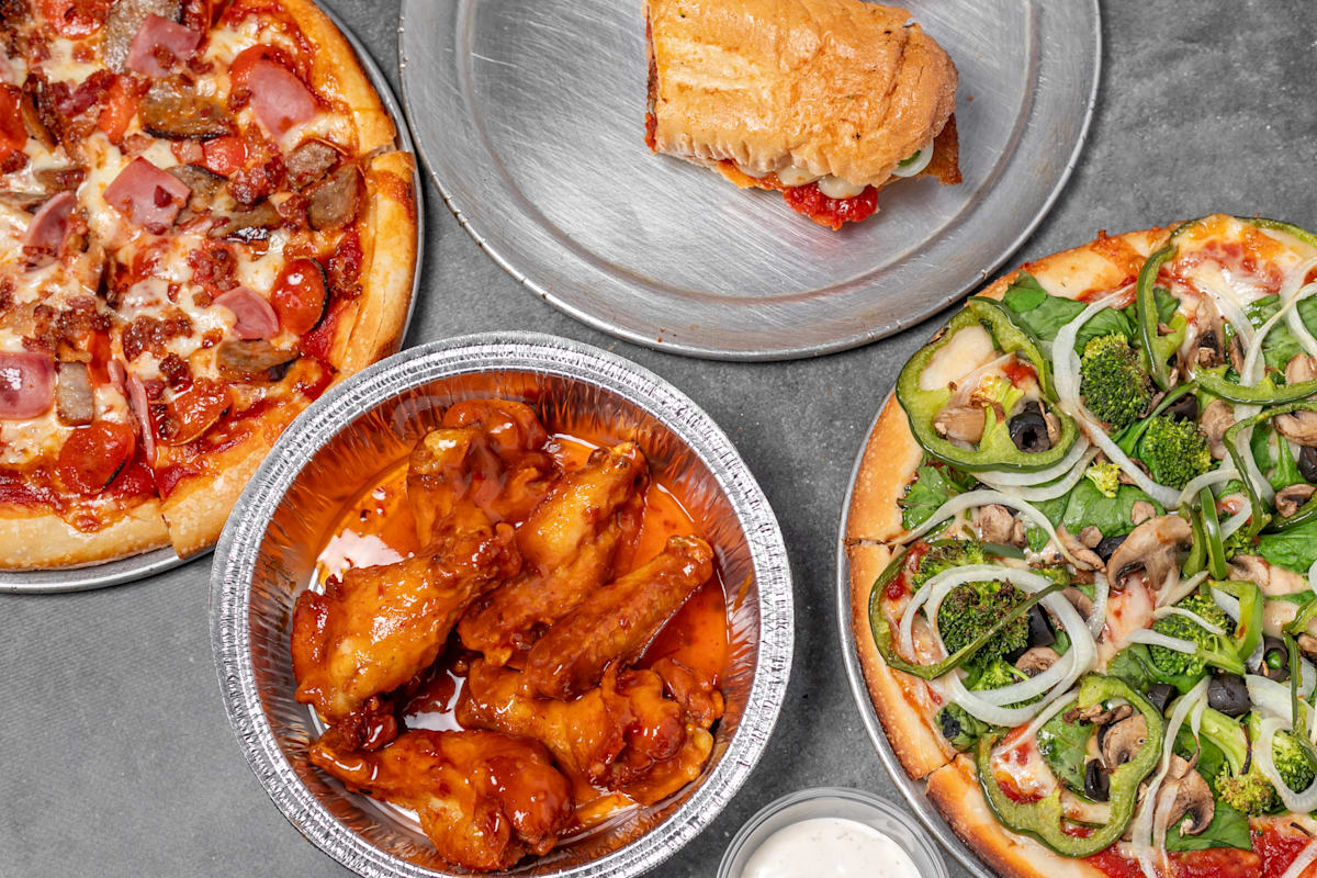 Singas Famous Pizza Delivery Menu | Order Online | 4732 Monroe Rd ...