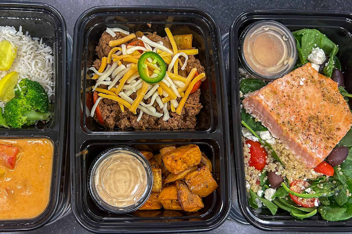 The Healthy Hive Delivery Menu | Order Online | 4057 Cattlemen Road ...