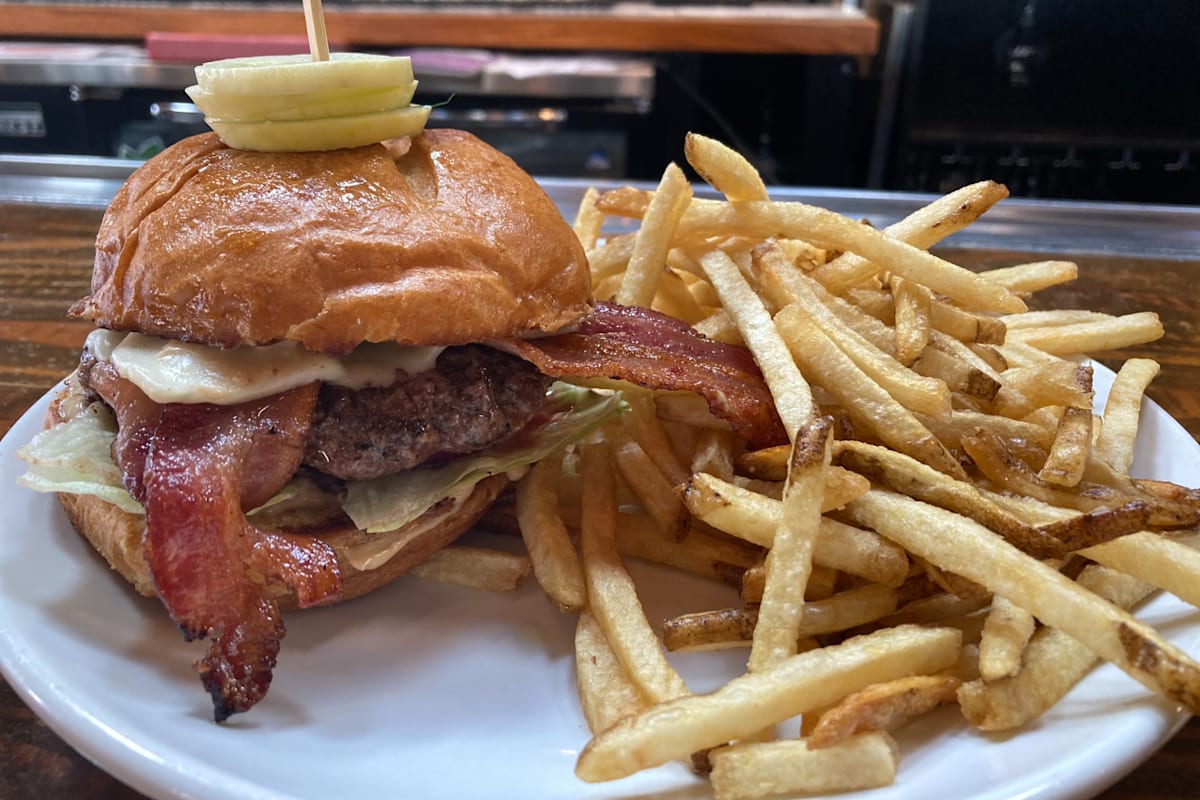 The Mighty Burger - Boulder, CO Restaurant | Menu + Delivery | Seamless