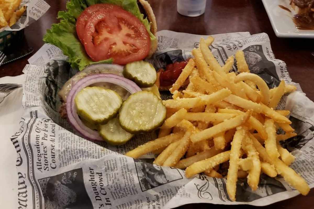 Mulligans - Lebanon, OH Restaurant | Menu + Delivery | Seamless