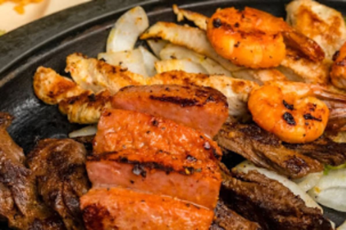 Alazan Poblano Mexican Food Delivery Menu | Order Online | 7721 Almeda ...