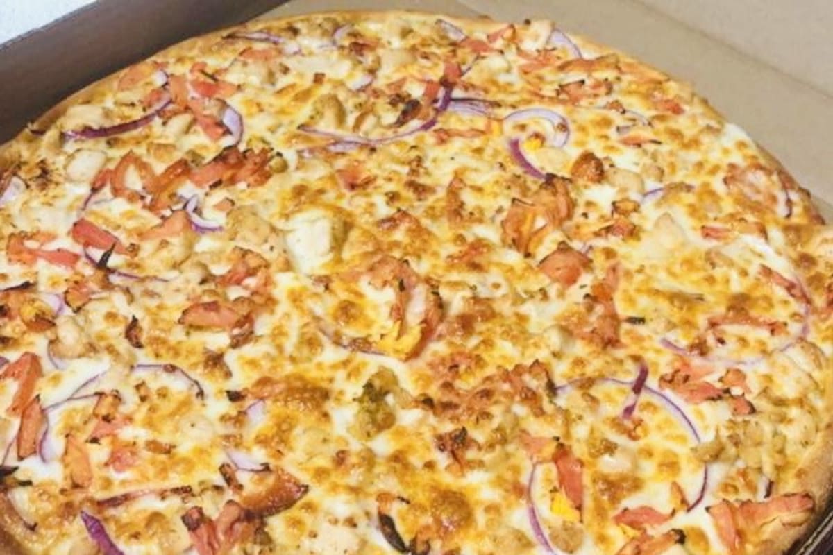 Boston Bay Pizza Delivery Menu | Order Online | 515 Montgomery St ...