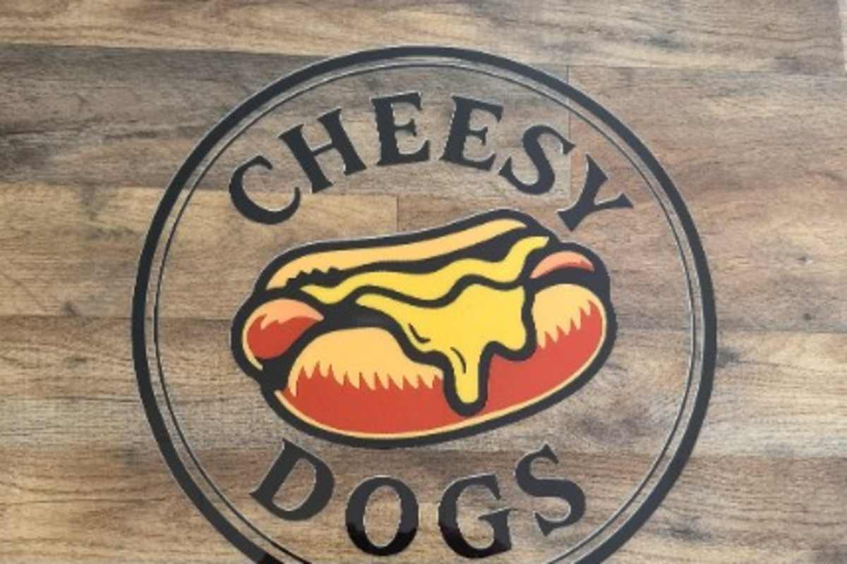Cheesy Dogs - Fountain, CO Restaurant | Menu + Delivery | Seamless