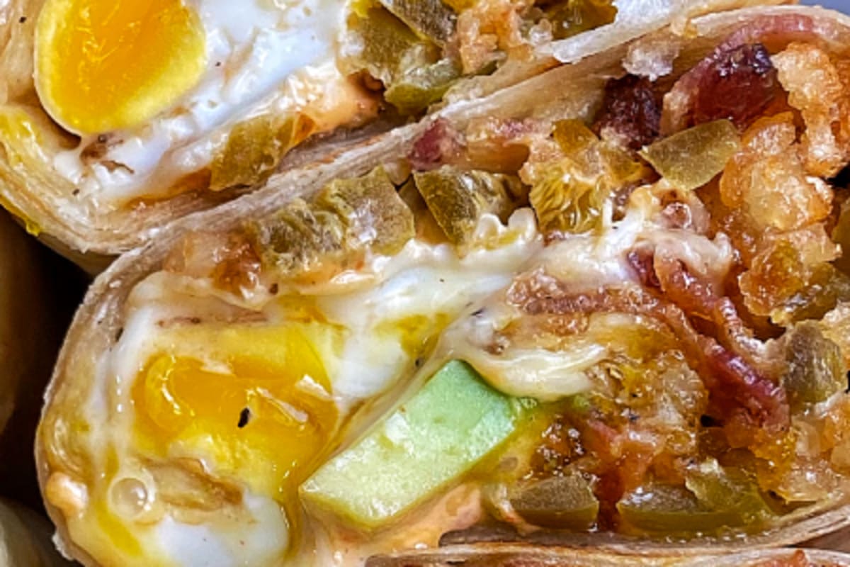 Bad-Ass Breakfast Burritos - Chicago, IL Restaurant | Menu + Delivery ...
