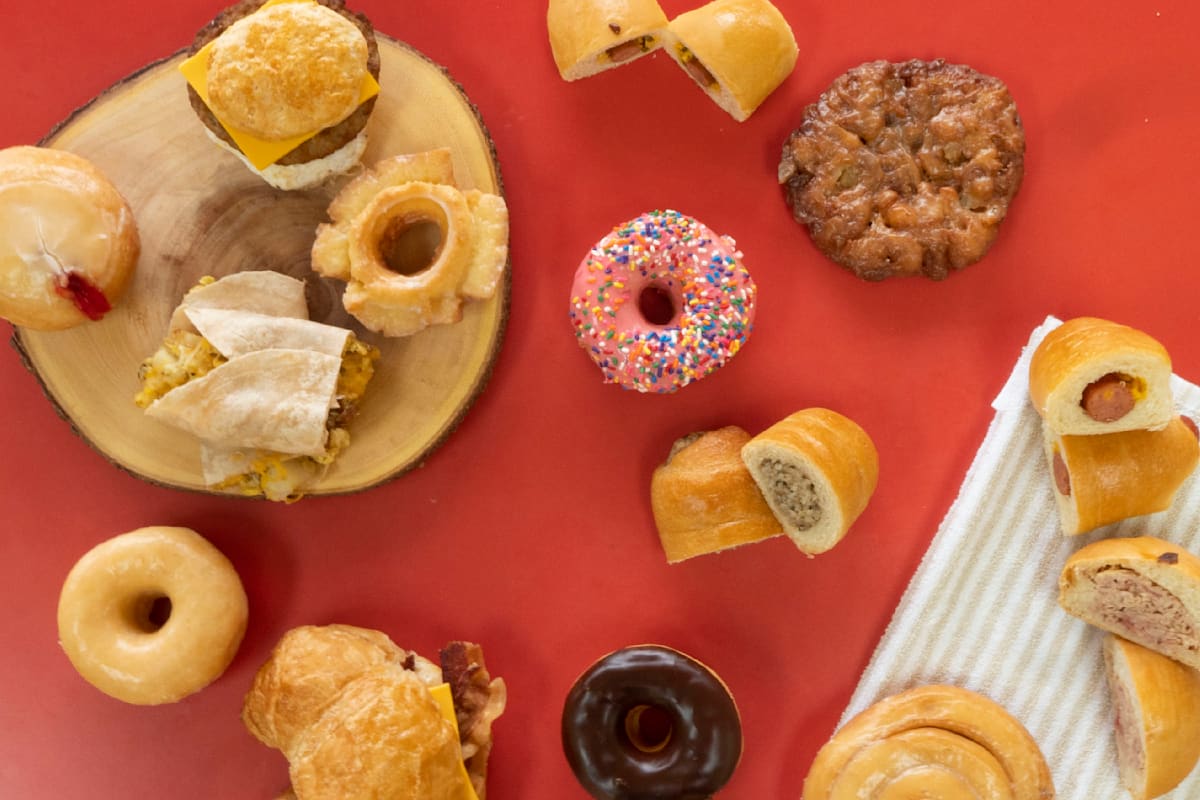 Snowflake Donuts Delivery Menu | Order Online | 4225 Sienna Pkwy ...