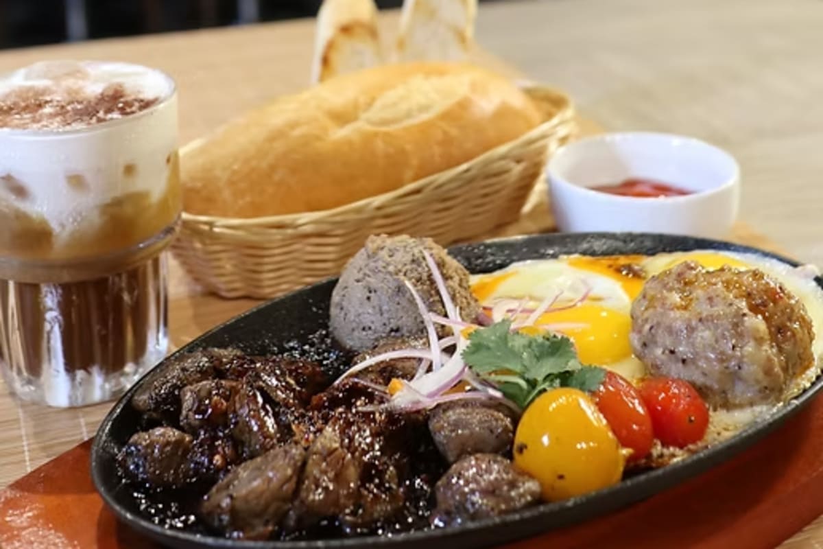 Lua Kitchen Delivery Menu | Order Online | 5014 North Jupiter Road Garland | Grubhub