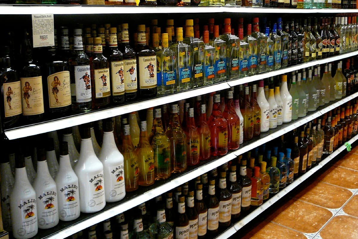 Montrose Food & Liquors Delivery Menu | Order Online | 5615 W Montrose ...