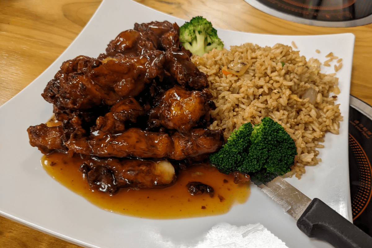 Taste Place - Columbia, MO Restaurant | Menu + Delivery | Seamless