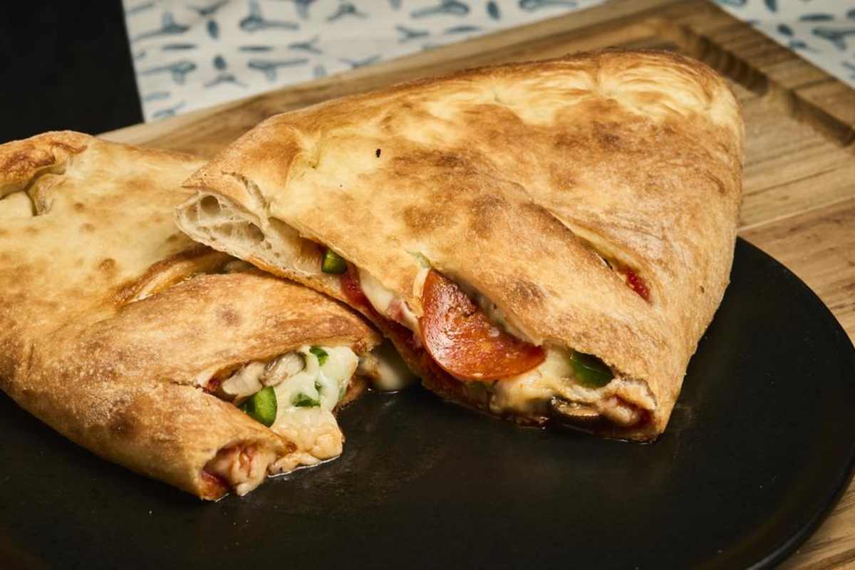 Calzone Zone Delivery Menu | Order Online | 327 Union St Nashville ...