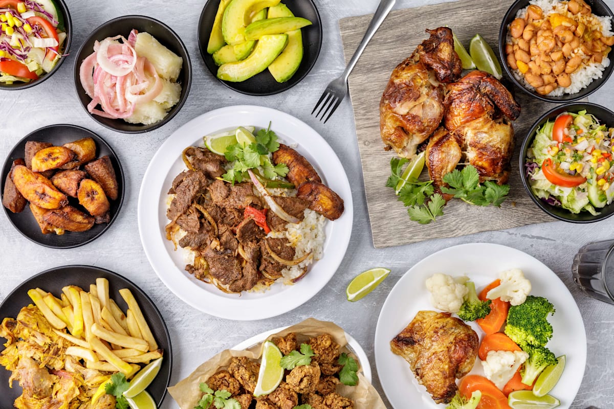 La Casa De Pollo Delivery Menu | Order Online | 4231 Broadway New York ...