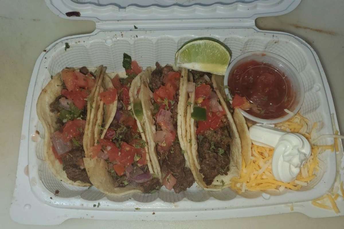 Daddyz Kitchen Delivery Menu | Order Online | 1622 Park Pl Ave Fort ...