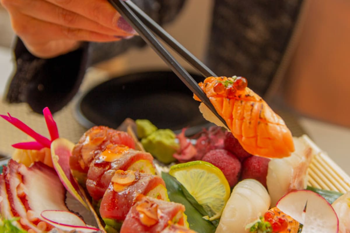 Kome Sushi & Bowl Delivery Menu | Order Online | 1350 Massachusetts ...