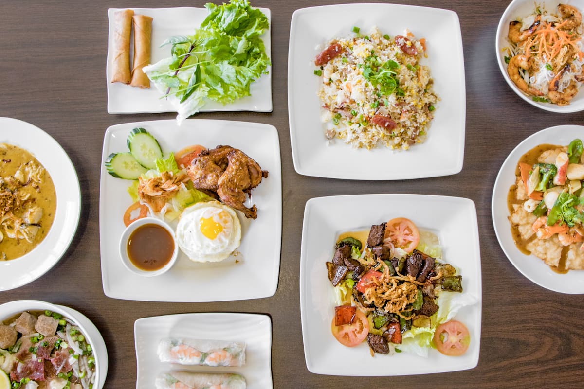 Ead Vietnamese Restaurant Delivery Menu | Order Online | 17947 ...