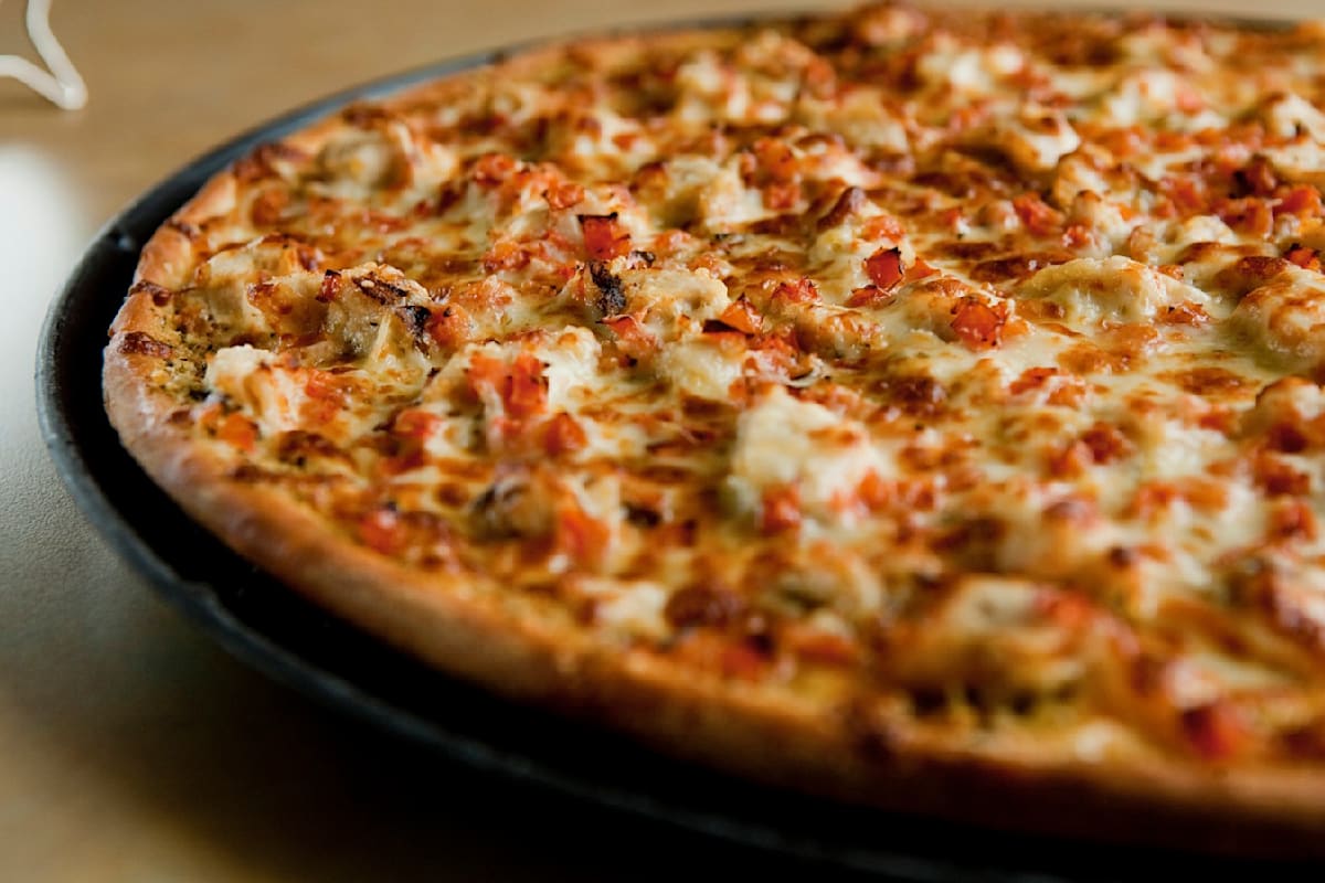 Avanti's Italian Restaurant Delivery Menu | Order Online | 4711 N ...