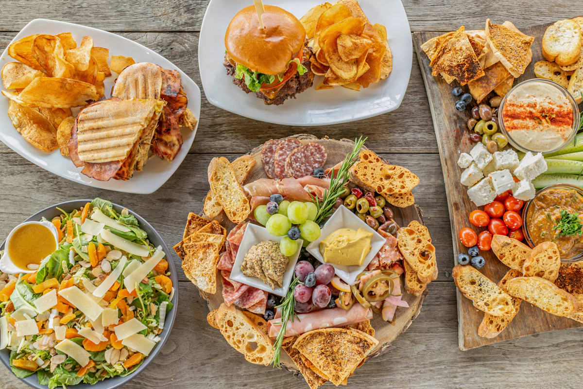 Et Al Fine Food - Highlands, NJ Restaurant | Menu + Delivery | Seamless