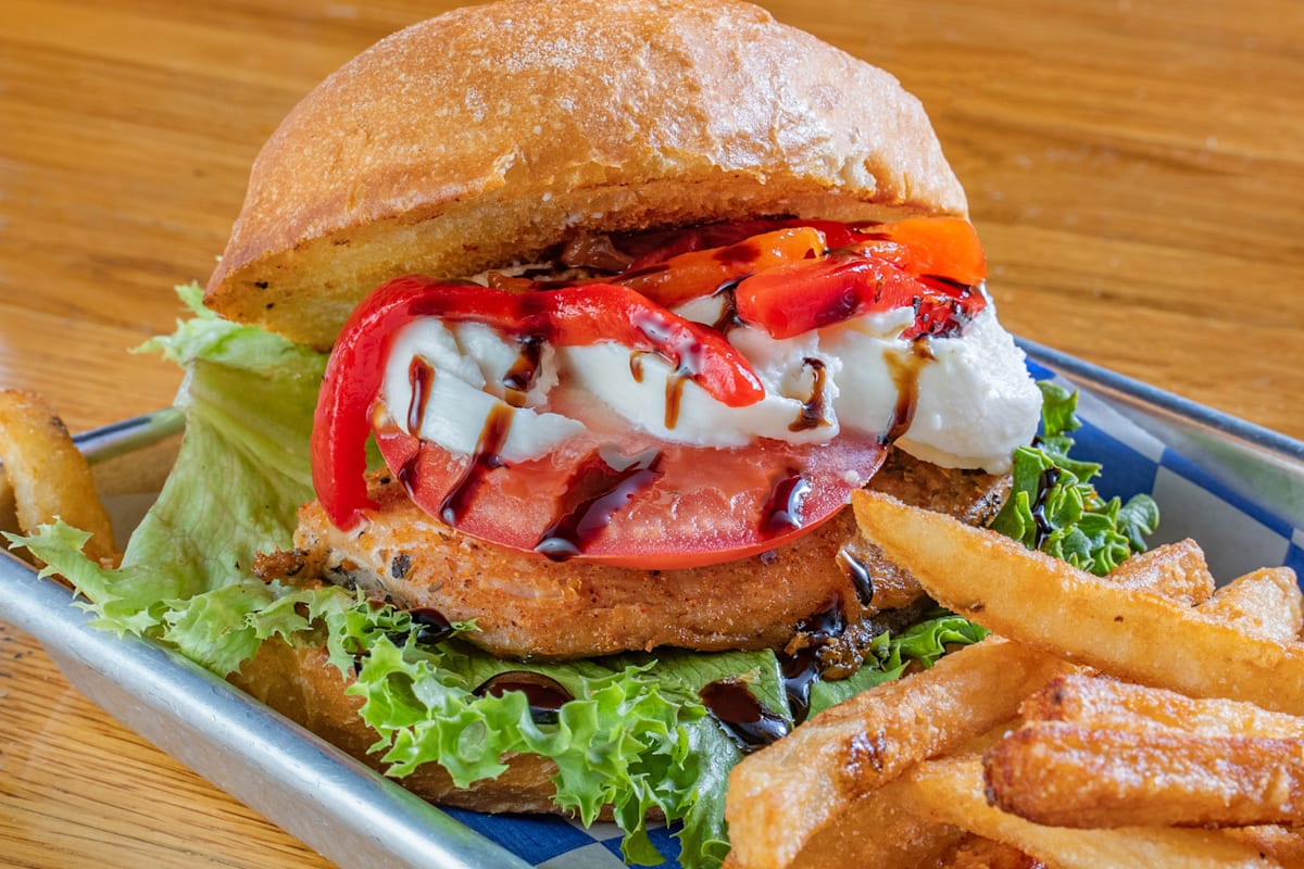 Dallas Chicken Sandwich Delivery Menu | Order Online | 4318 East Side ...