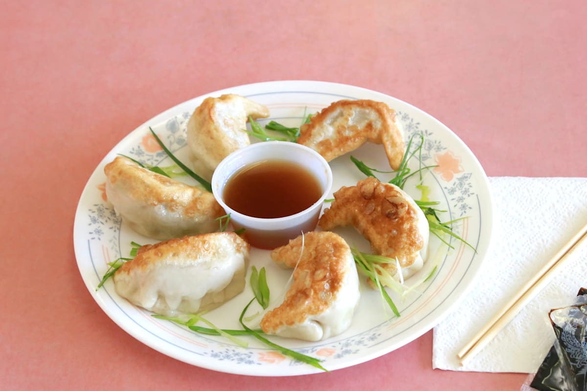 Mei-Ling Restaurant Delivery Menu | Order Online | 434A Salem St ...