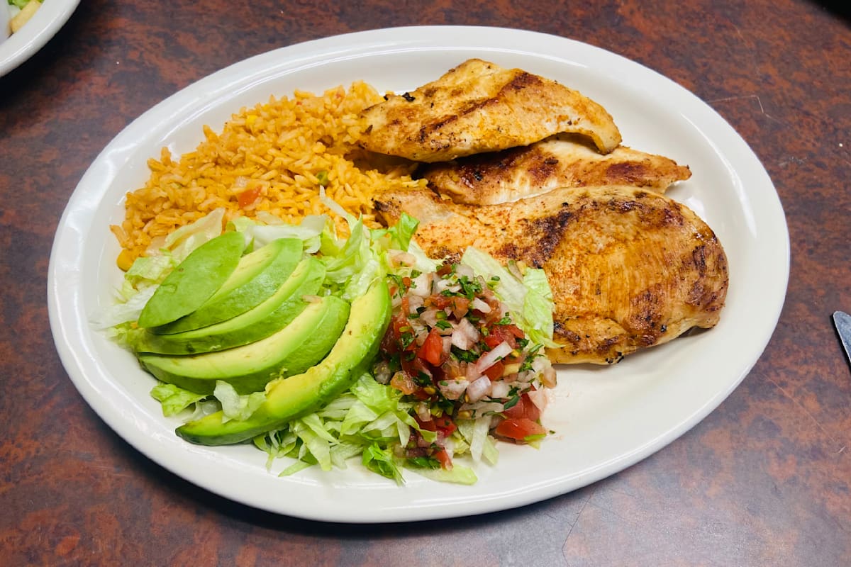 Somos Familia Mexican Restaurant - Indianapolis, IN Restaurant | Menu ...