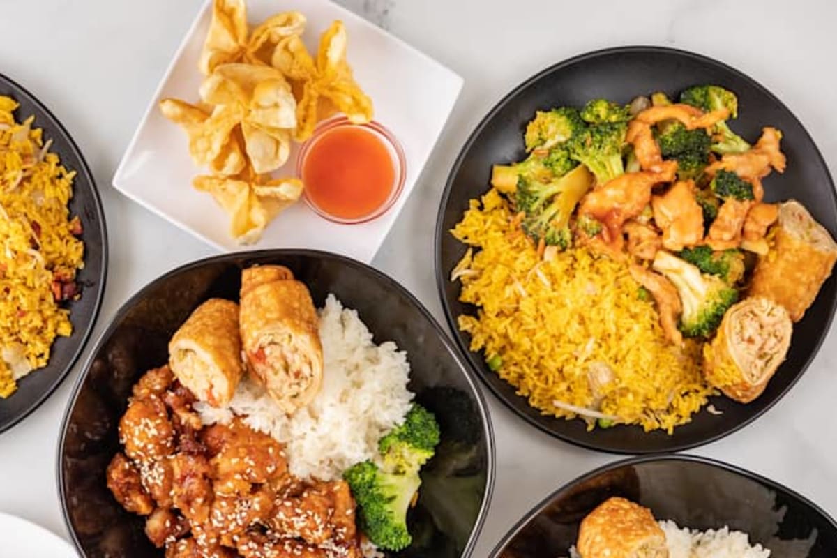 Double Restaurant - Glendale, NY Restaurant | Menu + Delivery | Seamless